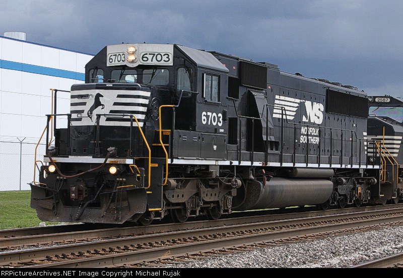 NS 6703